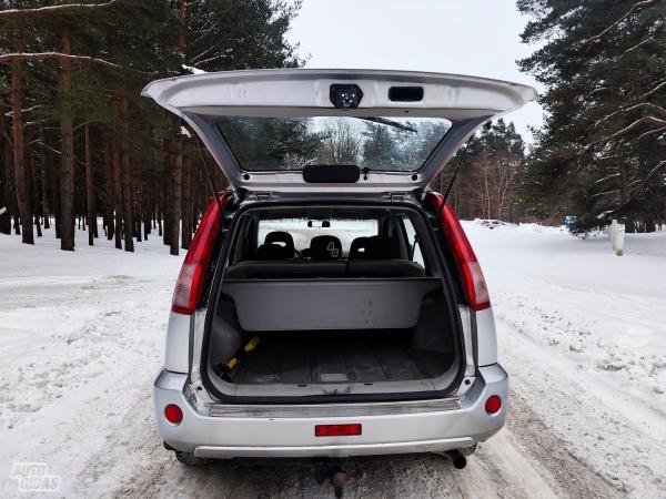 Grey Nissan X-Trail 2007 in Mazeikiai, with an engine capacity of 2.20 L and mileage of 234 thousand km for 3900 €, photo 9 on AUTOMOTO.COM.LV