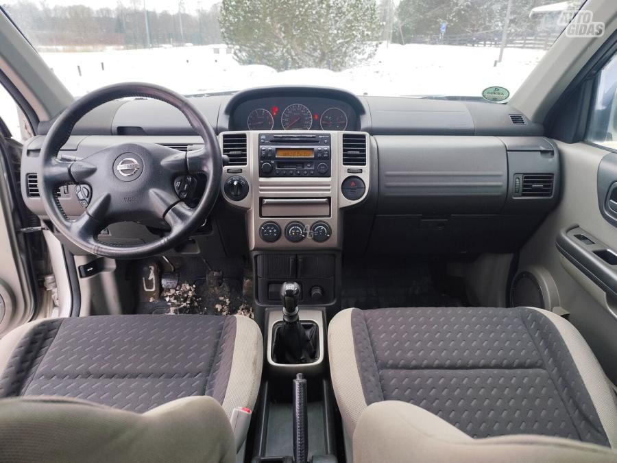 Grey Nissan X-Trail 2007 in Mazeikiai, with an engine capacity of 2.20 L and mileage of 234 thousand km for 3900 €, photo 14 on AUTOMOTO.COM.LV