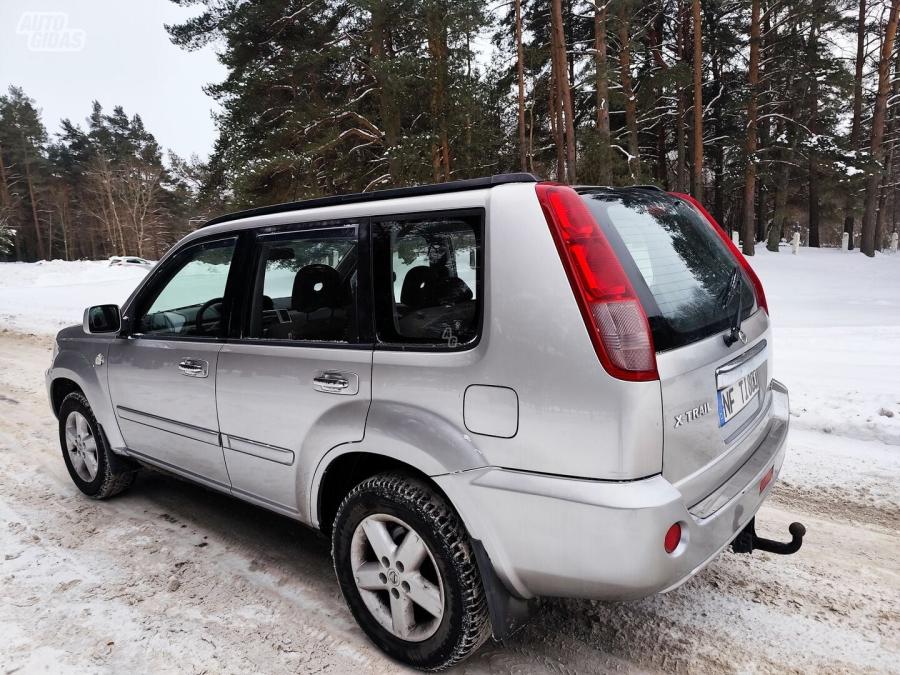 Grey Nissan X-Trail 2007 in Mazeikiai, with an engine capacity of 2.20 L and mileage of 234 thousand km for 3900 €, photo 26 on AUTOMOTO.COM.LV