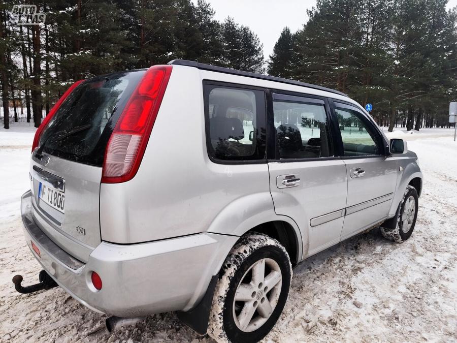 Grey Nissan X-Trail 2007 in Mazeikiai, with an engine capacity of 2.20 L and mileage of 234 thousand km for 3900 €, photo 28 on AUTOMOTO.COM.LV