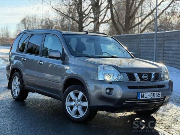 Grey Nissan X-Trail 2007 in Jelgava, with an engine capacity of 2.00 L and mileage of 301 thousand km for 3850 €, photo 1 on AUTOMOTO.COM.LV