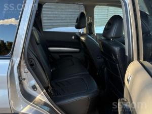 Pelēks Nissan X-Trail 2007 Jelgava, ar dzinēja tilpumu 2.00 L un nobraukumu 301 tūkst. km par 3850 €, foto 8 vietnē AUTOMOTO.COM.LV