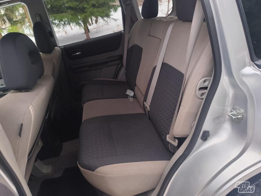 Grey Nissan X-Trail 2007 in Mazeikiai, with an engine capacity of 2.20 L and mileage of 194 thousand km for 4200 €, photo 17 on AUTOMOTO.COM.LV