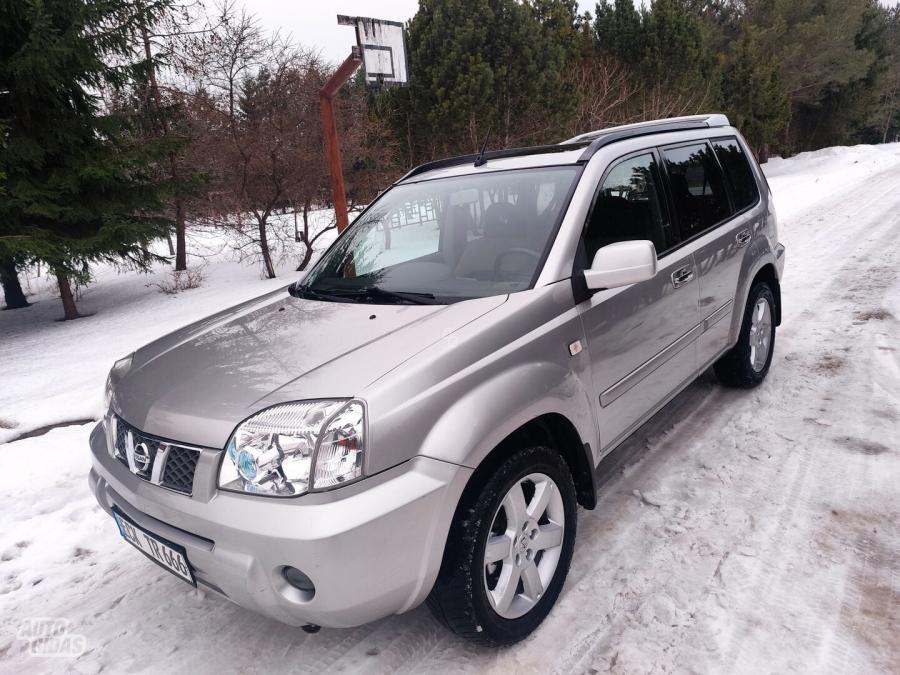 Grey Nissan X-Trail 2007 in Mazeikiai, with an engine capacity of 2.20 L and mileage of 194 thousand km for 4200 €, photo 20 on AUTOMOTO.COM.LV