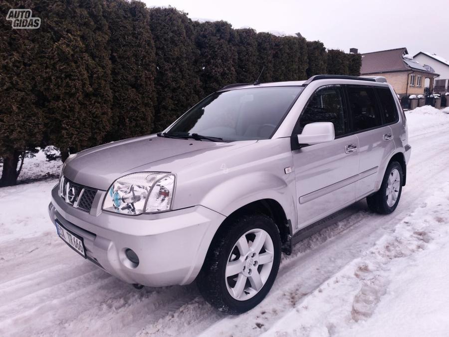 Grey Nissan X-Trail 2007 in Mazeikiai, with an engine capacity of 2.20 L and mileage of 194 thousand km for 4200 €, photo 23 on AUTOMOTO.COM.LV