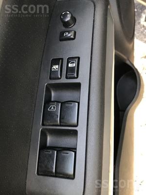 Pelēks Nissan X-Trail 2007 Rīga, ar dzinēja tilpumu 2.00 L un nobraukumu 290 tūkst. km par 2800 €, foto 8 vietnē AUTOMOTO.COM.LV