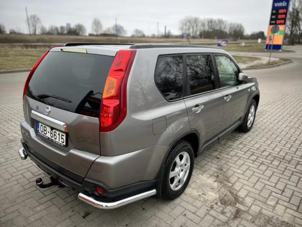 Pelēks Nissan X-Trail 2007 Jēkabpils, ar dzinēja tilpumu 2.00 L un nobraukumu 255 tūkst. km par 5990 €, foto 6 vietnē AUTOMOTO.COM.LV