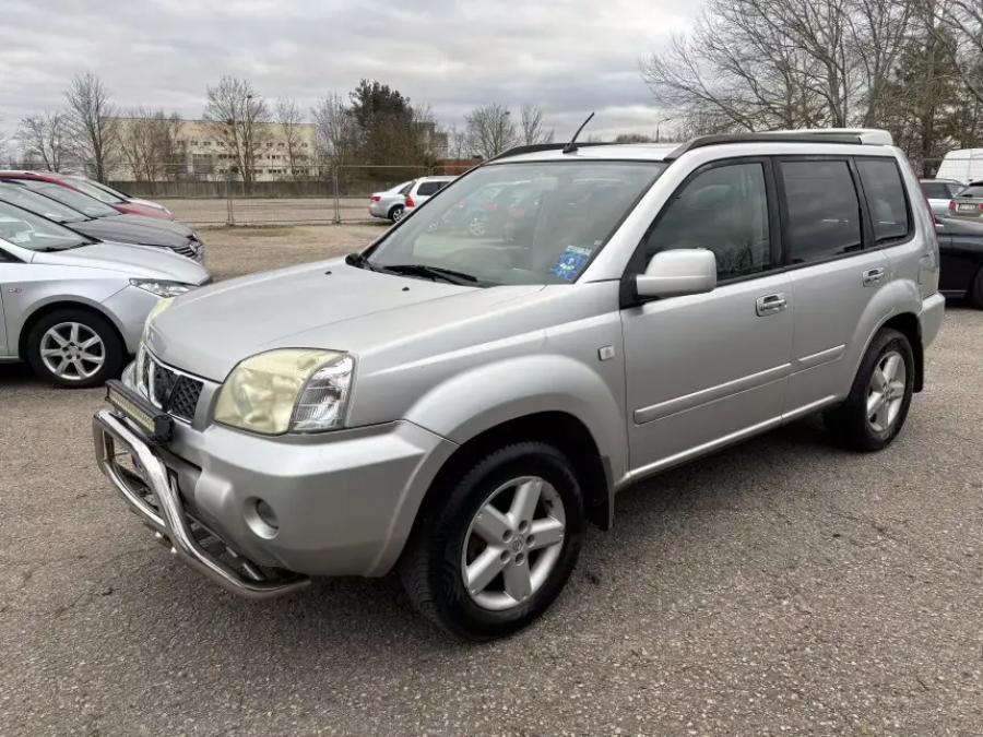 Grey Nissan X-Trail 2007 in Liepaja, with an engine capacity of 2.20 L and mileage of 284 thousand km for 2500 €, photo 1 on AUTOMOTO.COM.LV