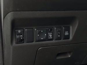 Grey Nissan X-Trail 2007 in Liepaja, with an engine capacity of 2.20 L and mileage of 284 thousand km for 2500 €, photo 13 on AUTOMOTO.COM.LV