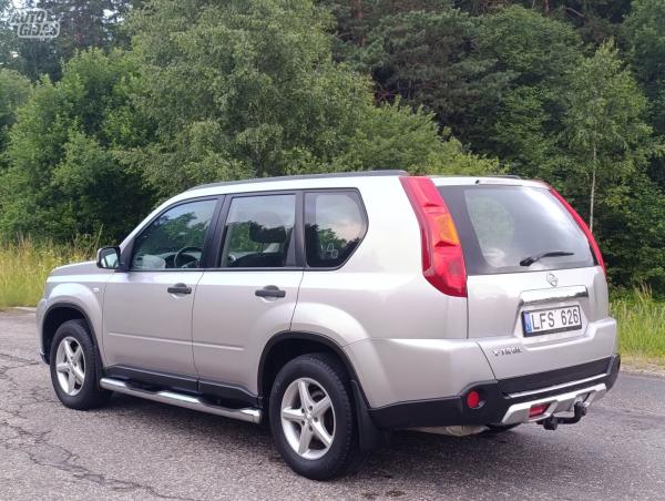 Grey Nissan X-Trail 2007 in Vilnius, with an engine capacity of 2.00 L and mileage of 201 thousand km for 4700 €, photo 5 on AUTOMOTO.COM.LV