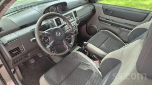 Grey Nissan X-Trail 2007 in Saldus, with an engine capacity of 2.20 L and mileage of 290 thousand km for 3100 €, photo 4 on AUTOMOTO.COM.LV