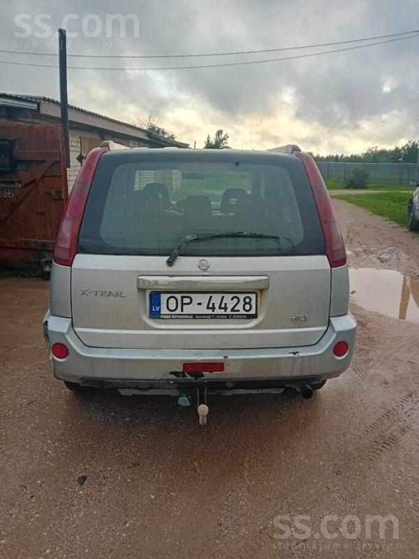 Pelēks Nissan X-Trail 2007 Saldus, ar dzinēja tilpumu 2.00 L un nobraukumu 580 tūkst. km par 1400 €, foto 4 vietnē AUTOMOTO.COM.LV