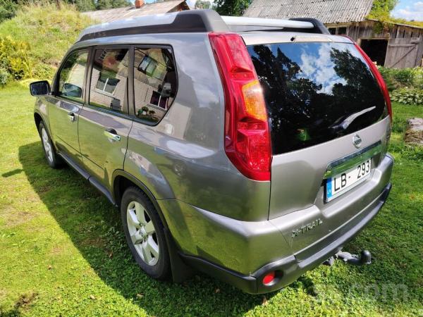 Pelēks Nissan X-Trail 2007 Balvi, ar dzinēja tilpumu 2.00 L un nobraukumu 352 tūkst. km par 3995 €, foto 1 vietnē AUTOMOTO.COM.LV
