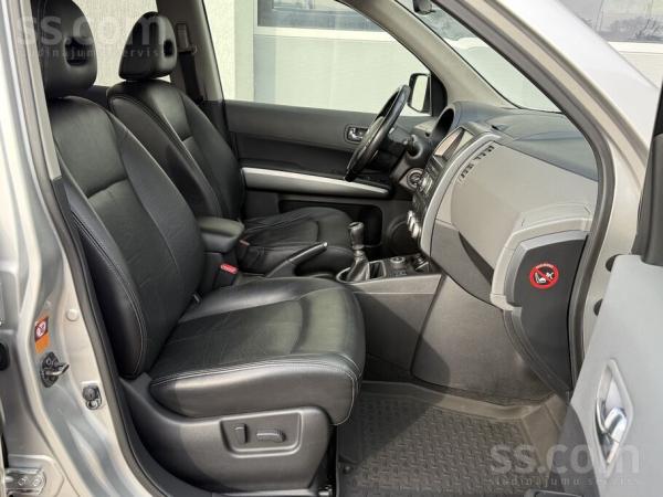 Pelēks Nissan X-Trail 2007 Tukums, ar dzinēja tilpumu 2.00 L un nobraukumu 219 tūkst. km par 4599 €, foto 7 vietnē AUTOMOTO.COM.LV