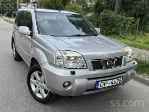 Серый Ниссан ИксТрейл 2007 в Елгава, объемом двигателя 2.20 л и пробегом 252 тыс. км за 1480 €, фото  на AUTOMOTO.COM.LV