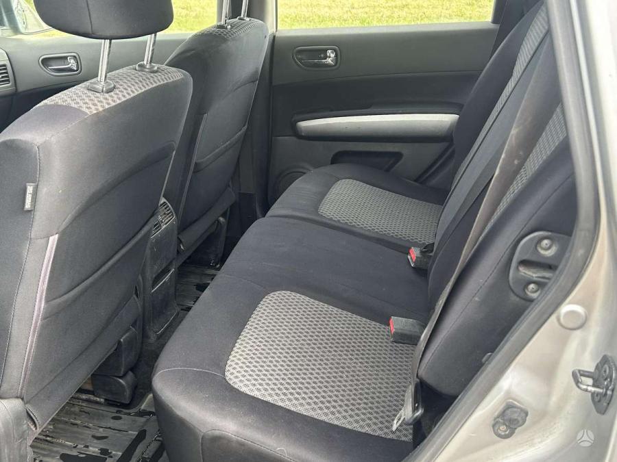 Pelēks Nissan X-Trail 2007 Ukmergė, ar dzinēja tilpumu 2.00 L un nobraukumu 455 tūkst. km par 2650 €, foto 9 vietnē AUTOMOTO.COM.LV