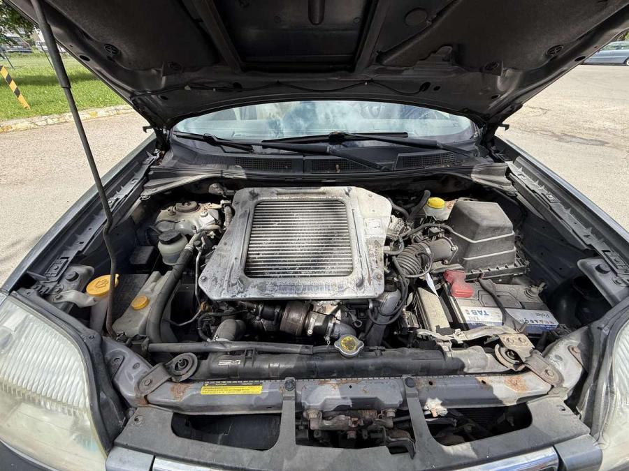 Pelēks Nissan X-Trail 2007 Viļņa, ar dzinēja tilpumu 2.18 L un nobraukumu 303 tūkst. km par 2600 €, foto 12 vietnē AUTOMOTO.COM.LV