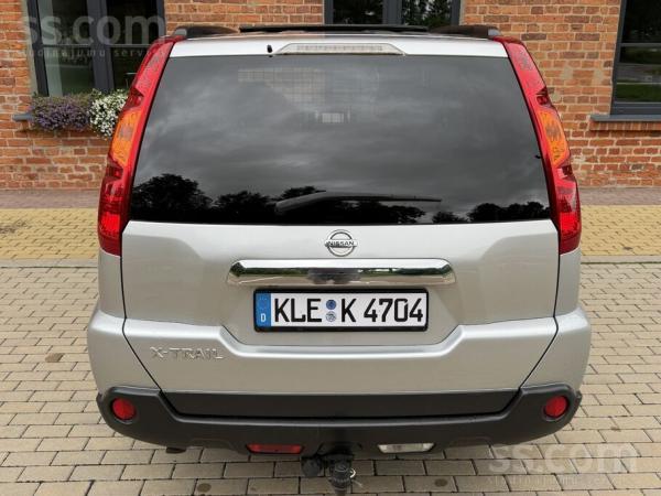 Grey Nissan X-Trail 2007 in Riga, with an engine capacity of 2.00 L and mileage of 201 thousand km for 5750 €, photo 6 on AUTOMOTO.COM.LV