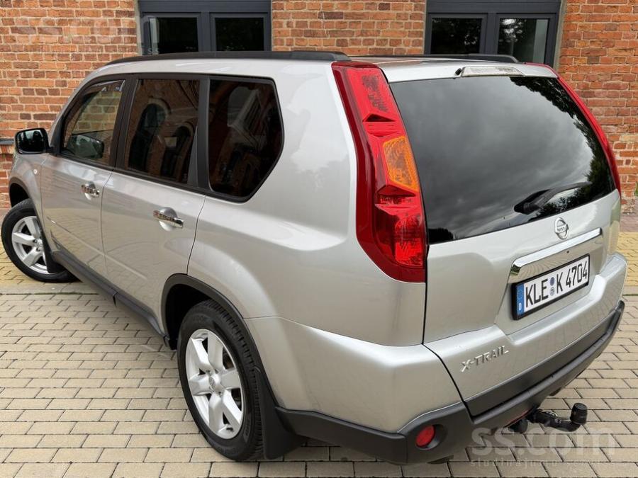 Pelēks Nissan X-Trail 2007 Rīga, ar dzinēja tilpumu 2.00 L un nobraukumu 201 tūkst. km par 5750 €, foto 7 vietnē AUTOMOTO.COM.LV