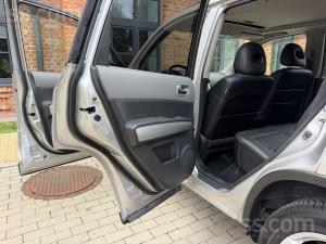 Pelēks Nissan X-Trail 2007 Rīga, ar dzinēja tilpumu 2.00 L un nobraukumu 201 tūkst. km par 5750 €, foto 15 vietnē AUTOMOTO.COM.LV