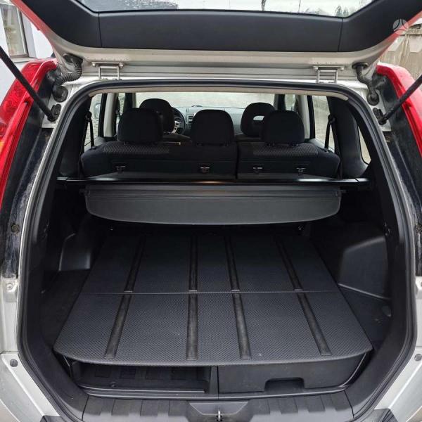 Nissan X-Trail 2007 Viļņa vietnē Pelēks Nissan X-Trail 2007 Viļņa, ar dzinēja tilpumu 2.00 L un nobraukumu 203 tūkst. km par 3900 €, foto 10 vietnē AUTOMOTO.COM.LV