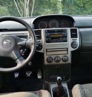 Pelēks Nissan X-Trail 2007 Tukums, ar dzinēja tilpumu 2.20 L un nobraukumu 306 tūkst. km par 2650 €, foto 9 vietnē AUTOMOTO.COM.LV