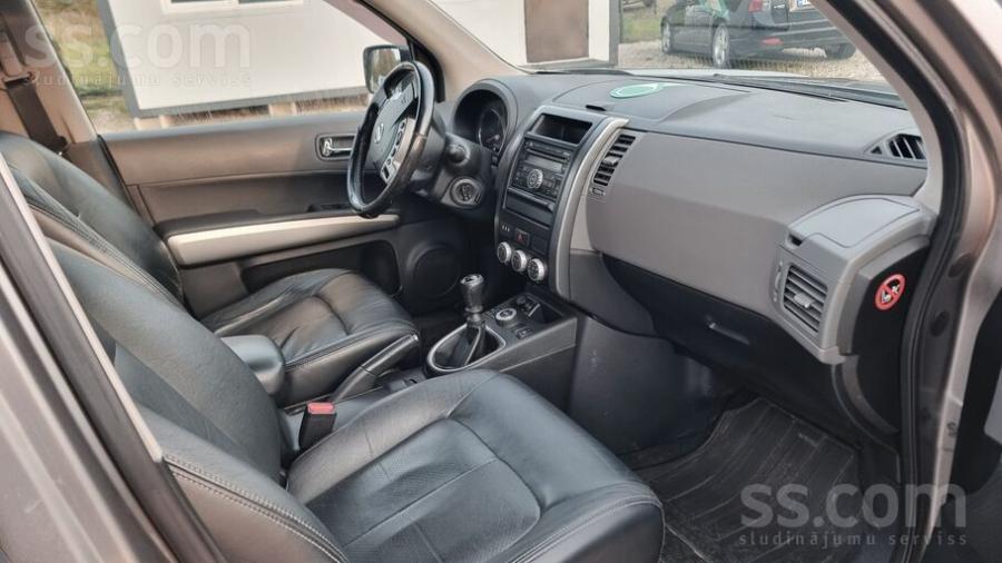 Pelēks Nissan X-Trail 2007 Cēsis, ar dzinēja tilpumu 2.00 L un nobraukumu 292 tūkst. km par 3800 €, foto 17 vietnē AUTOMOTO.COM.LV