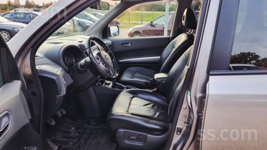 Pelēks Nissan X-Trail 2007 Cēsis, ar dzinēja tilpumu 2.00 L un nobraukumu 292 tūkst. km par 3800 €, foto 20 vietnē AUTOMOTO.COM.LV