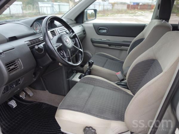 Grey Nissan X-Trail 2007 in Riga, with an engine capacity of 2.20 L and mileage of 306 thousand km for 3150 €, photo 7 on AUTOMOTO.COM.LV