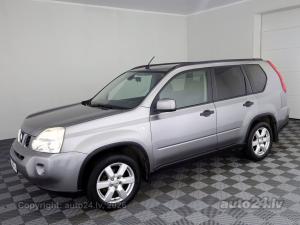 Grey Nissan X-Trail 2007 in Tallinn, with an engine capacity of 2.00 L and mileage of 284 thousand km for 2999 €, photo 3 on AUTOMOTO.COM.LV