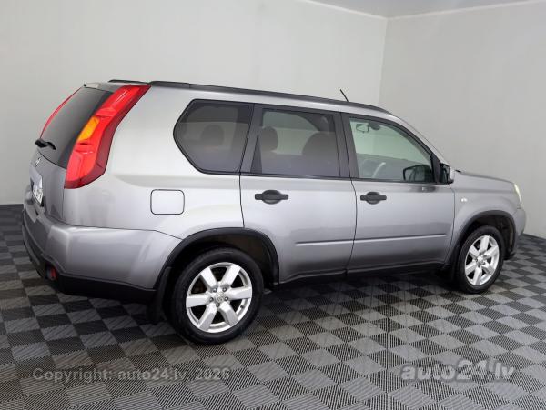 Nissan X-Trail 2007 Tallina vietnē Pelēks Nissan X-Trail 2007 Tallina, ar dzinēja tilpumu 2.00 L un nobraukumu 284 tūkst. km par 2999 €, foto 4 vietnē AUTOMOTO.COM.LV