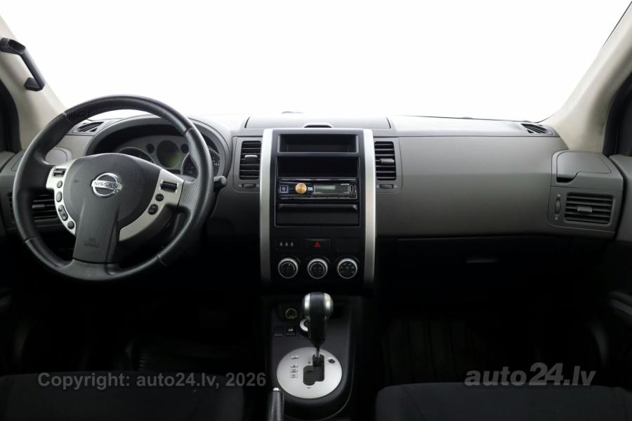 Grey Nissan X-Trail 2007 in Tallinn, with an engine capacity of 2.00 L and mileage of 284 thousand km for 2999 €, photo 6 on AUTOMOTO.COM.LV