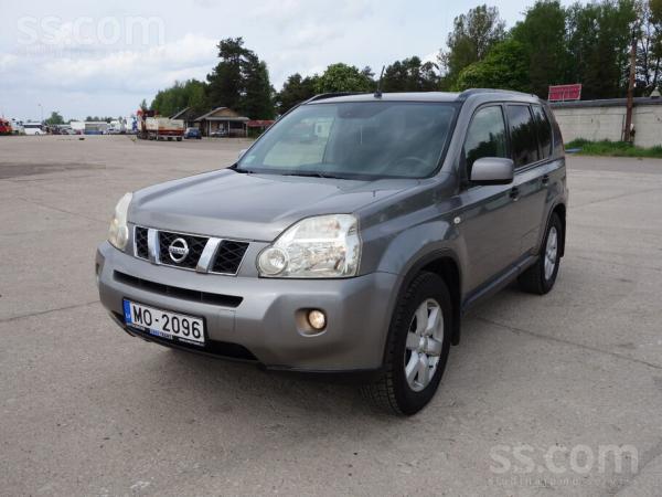 Grey Nissan X-Trail 2008 in Riga, with an engine capacity of 2.00 L and mileage of 276 thousand km for 1200 €, photo 1 on AUTOMOTO.COM.LV