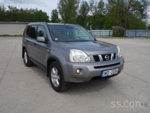 Grey Nissan X-Trail 2008 in Riga, with an engine capacity of 2.00 L and mileage of 276 thousand km for 1200 €, photo 2 on AUTOMOTO.COM.LV