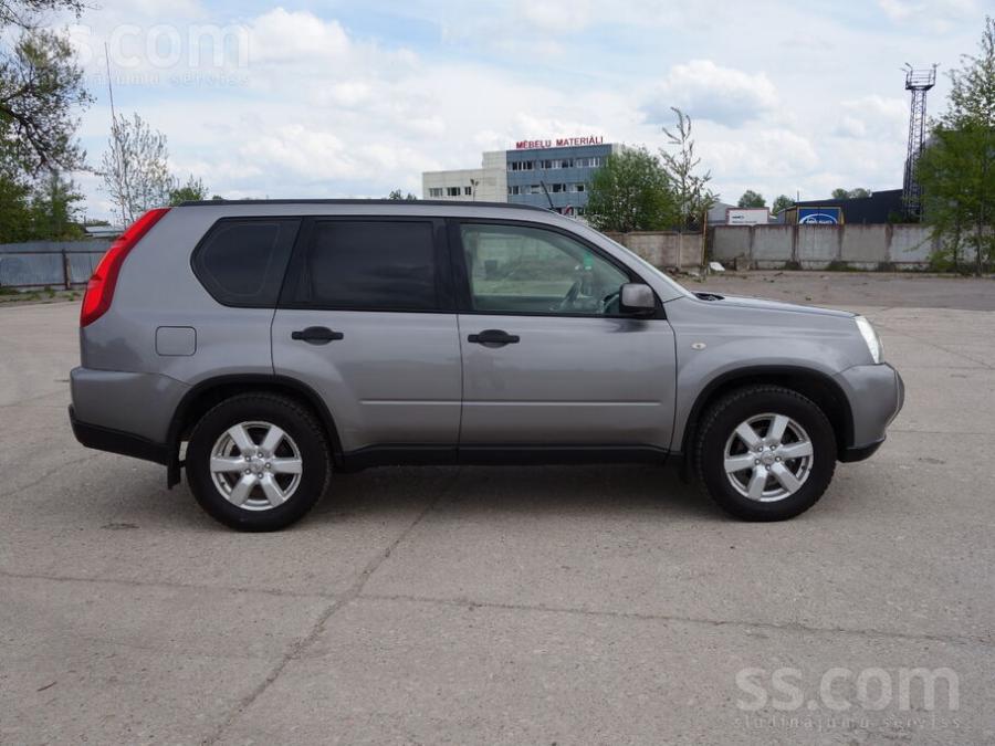 Grey Nissan X-Trail 2008 in Riga, with an engine capacity of 2.00 L and mileage of 276 thousand km for 1200 €, photo 10 on AUTOMOTO.COM.LV