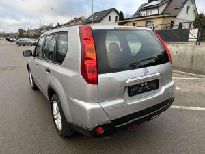 Grey Nissan X-Trail 2008 in Telschi, with an engine capacity of 2.00 L and mileage of 266 thousand km for 3500 €, photo 5 on AUTOMOTO.COM.LV