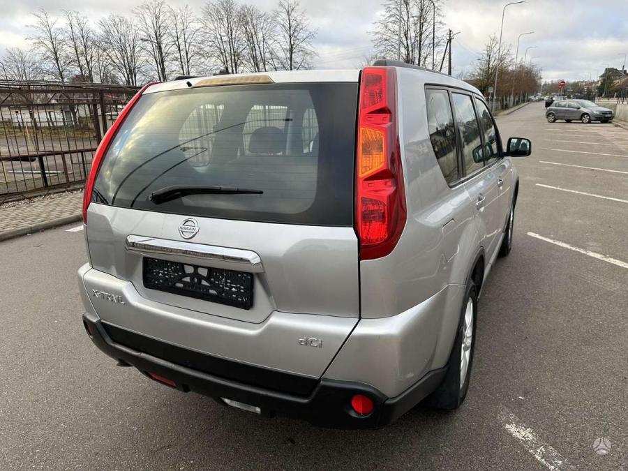 Grey Nissan X-Trail 2008 in Telschi, with an engine capacity of 2.00 L and mileage of 266 thousand km for 3500 €, photo 7 on AUTOMOTO.COM.LV