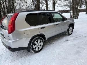 Pelēks Nissan X-Trail 2008 Birštonas, ar dzinēja tilpumu 2.00 L un nobraukumu 310 tūkst. km par 3699 €, foto 6 vietnē AUTOMOTO.COM.LV