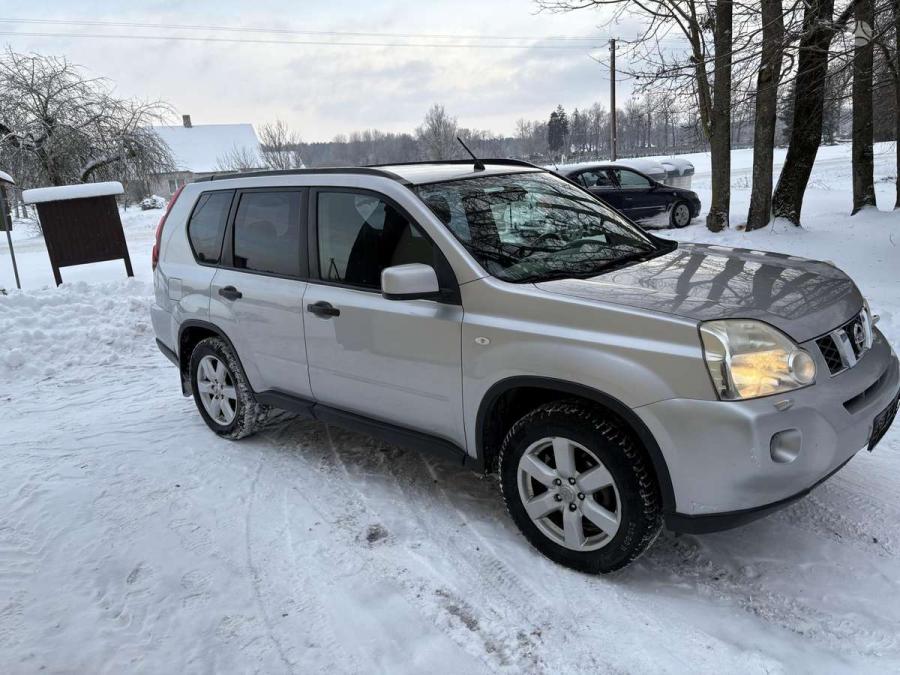 Pelēks Nissan X-Trail 2008 Birštonas, ar dzinēja tilpumu 2.00 L un nobraukumu 310 tūkst. km par 3699 €, foto 7 vietnē AUTOMOTO.COM.LV