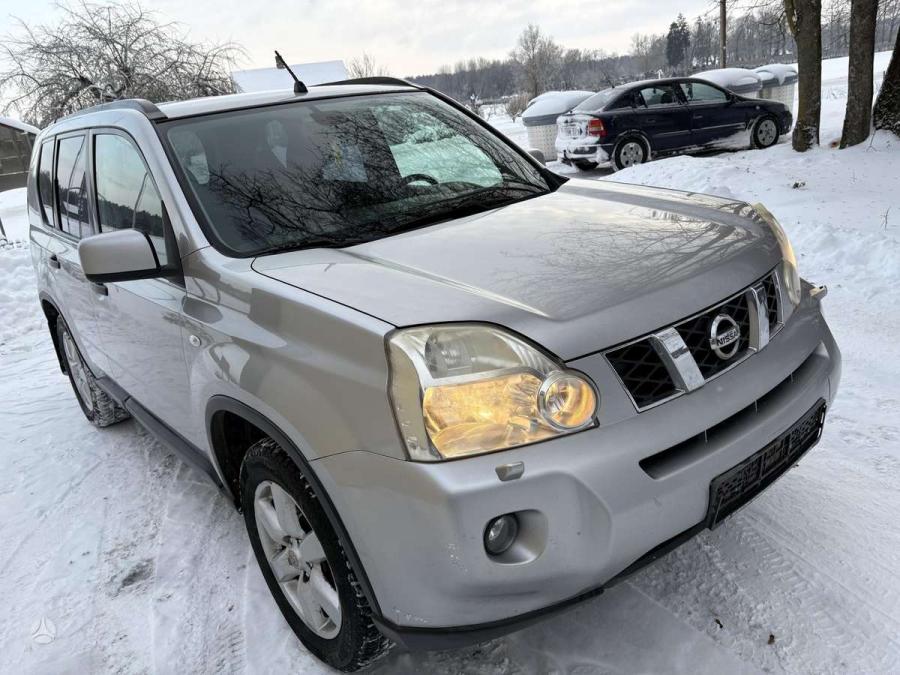 Pelēks Nissan X-Trail 2008 Birštonas, ar dzinēja tilpumu 2.00 L un nobraukumu 310 tūkst. km par 3699 €, foto 8 vietnē AUTOMOTO.COM.LV
