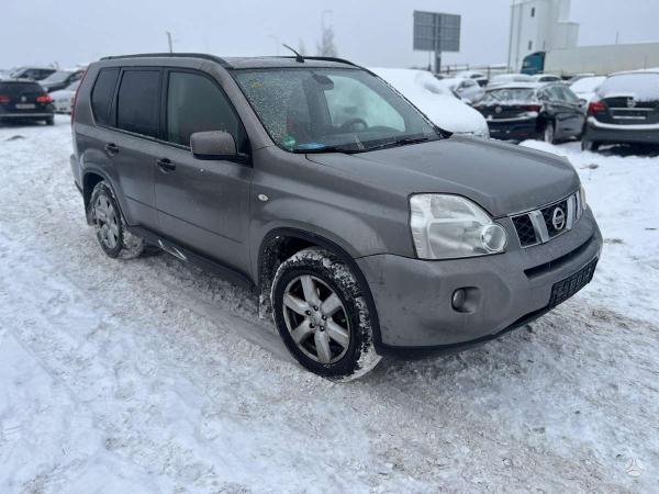 Grey Nissan X-Trail 2008 in Utena, with an engine capacity of 2.00 L and mileage of 283 thousand km for 3150 €, photo 3 on AUTOMOTO.COM.LV