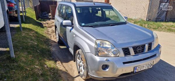 Grey Nissan X-Trail 2008 in Silale, with an engine capacity of 2.00 L and mileage of 289 thousand km for 2900 €, photo 2 on AUTOMOTO.COM.LV