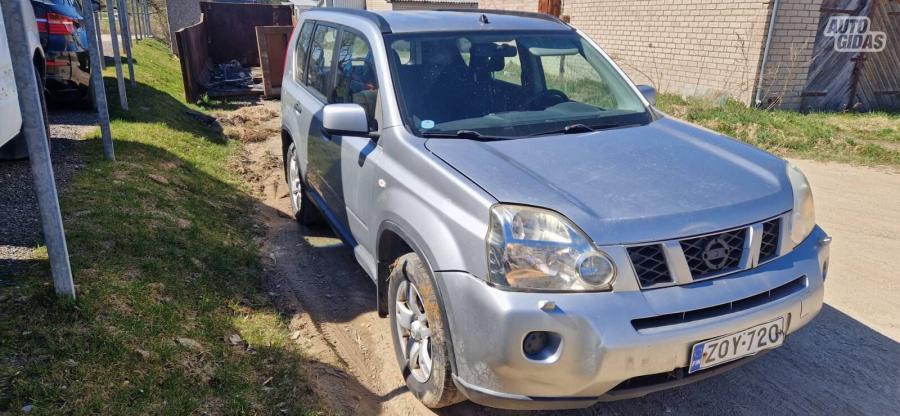 Pelēks Nissan X-Trail 2008 Šilalė, ar dzinēja tilpumu 2.00 L un nobraukumu 289 tūkst. km par 2900 €, foto 3 vietnē AUTOMOTO.COM.LV