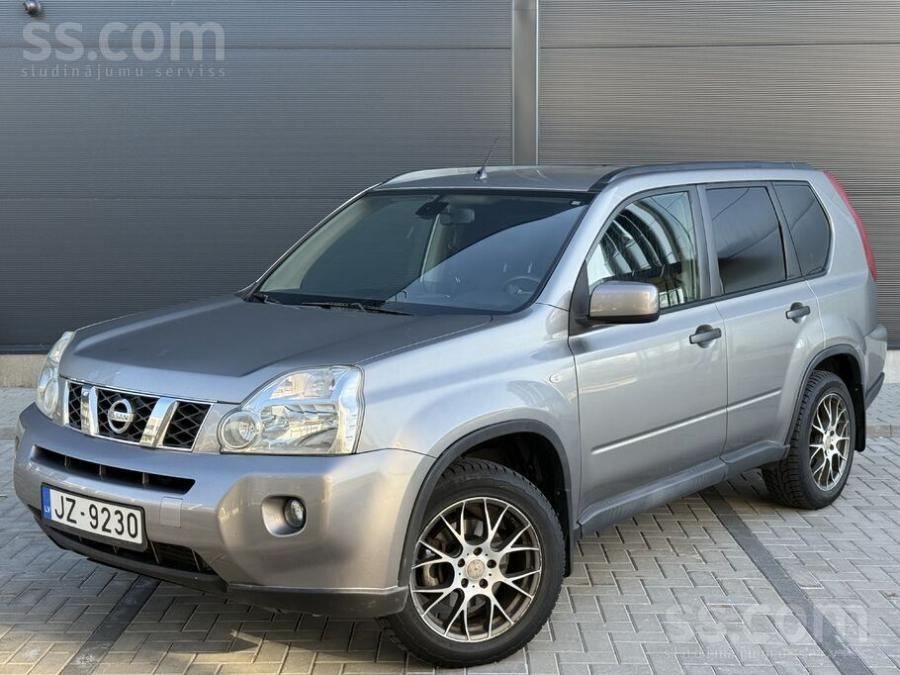 Grey Nissan X-Trail 2008 in Riga, with an engine capacity of 2.00 L and mileage of 269 thousand km for 2900 €, photo 1 on AUTOMOTO.COM.LV