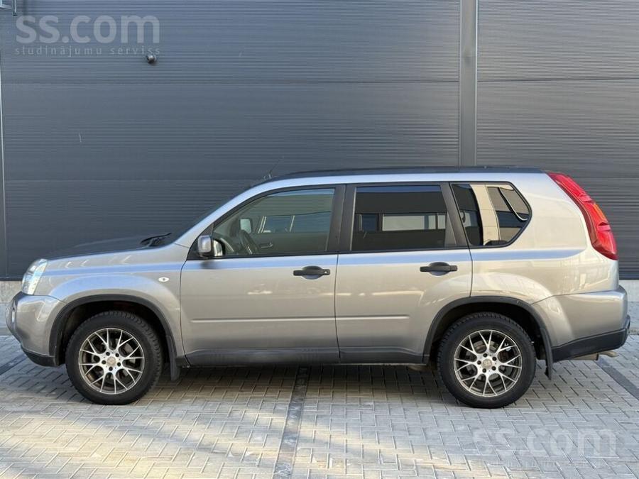 Grey Nissan X-Trail 2008 in Riga, with an engine capacity of 2.00 L and mileage of 269 thousand km for 2900 €, photo 3 on AUTOMOTO.COM.LV