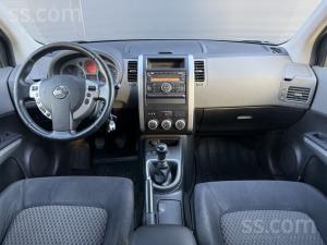 Grey Nissan X-Trail 2008 in Riga, with an engine capacity of 2.00 L and mileage of 269 thousand km for 2900 €, photo 9 on AUTOMOTO.COM.LV