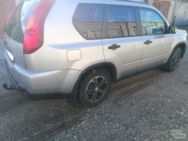 Pelēks Nissan X-Trail 2008 Utena, ar dzinēja tilpumu 2.00 L un nobraukumu 307 tūkst. km par 2500 €, foto 5 vietnē AUTOMOTO.COM.LV