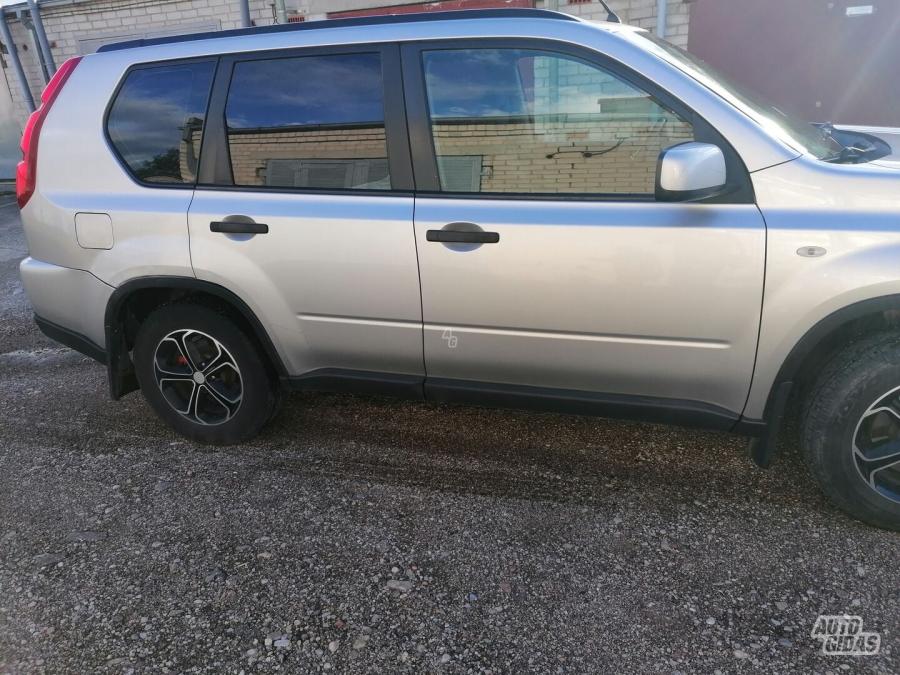 Grey Nissan X-Trail 2008 in Utena, with an engine capacity of 2.00 L and mileage of 307 thousand km for 2500 €, photo 10 on AUTOMOTO.COM.LV