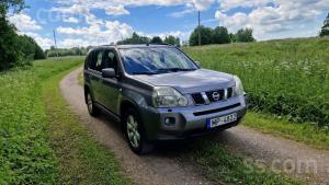 Pelēks Nissan X-Trail 2008 Valmiera, ar dzinēja tilpumu 2.00 L un nobraukumu 335 tūkst. km par 2500 €, foto  vietnē AUTOMOTO.COM.LV