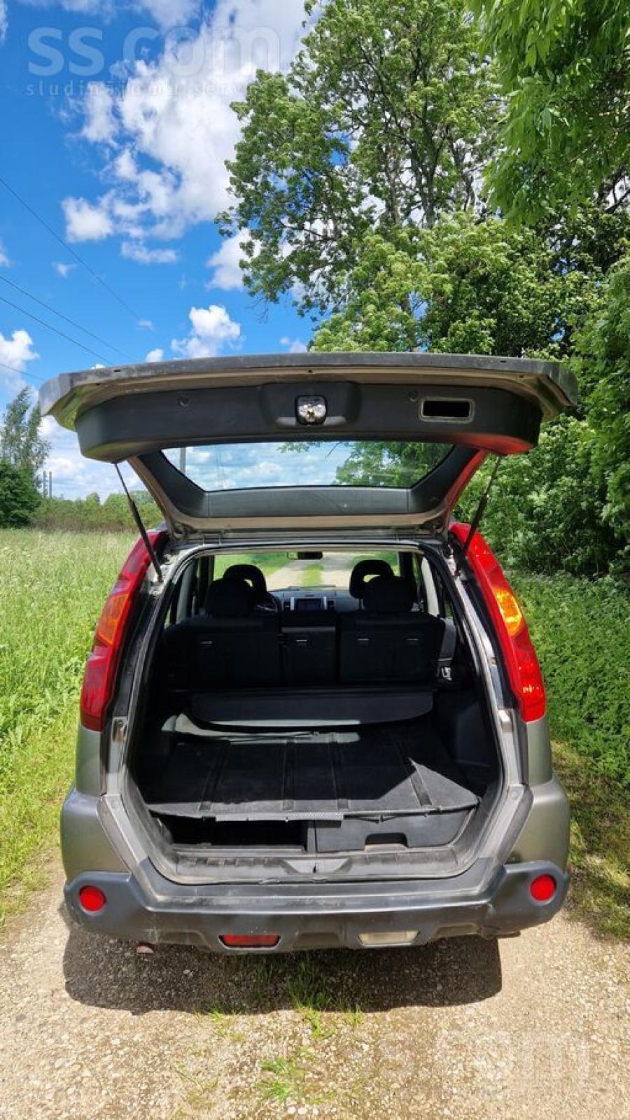 Pelēks Nissan X-Trail 2008 Valmiera, ar dzinēja tilpumu 2.00 L un nobraukumu 335 tūkst. km par 2500 €, foto 6 vietnē AUTOMOTO.COM.LV